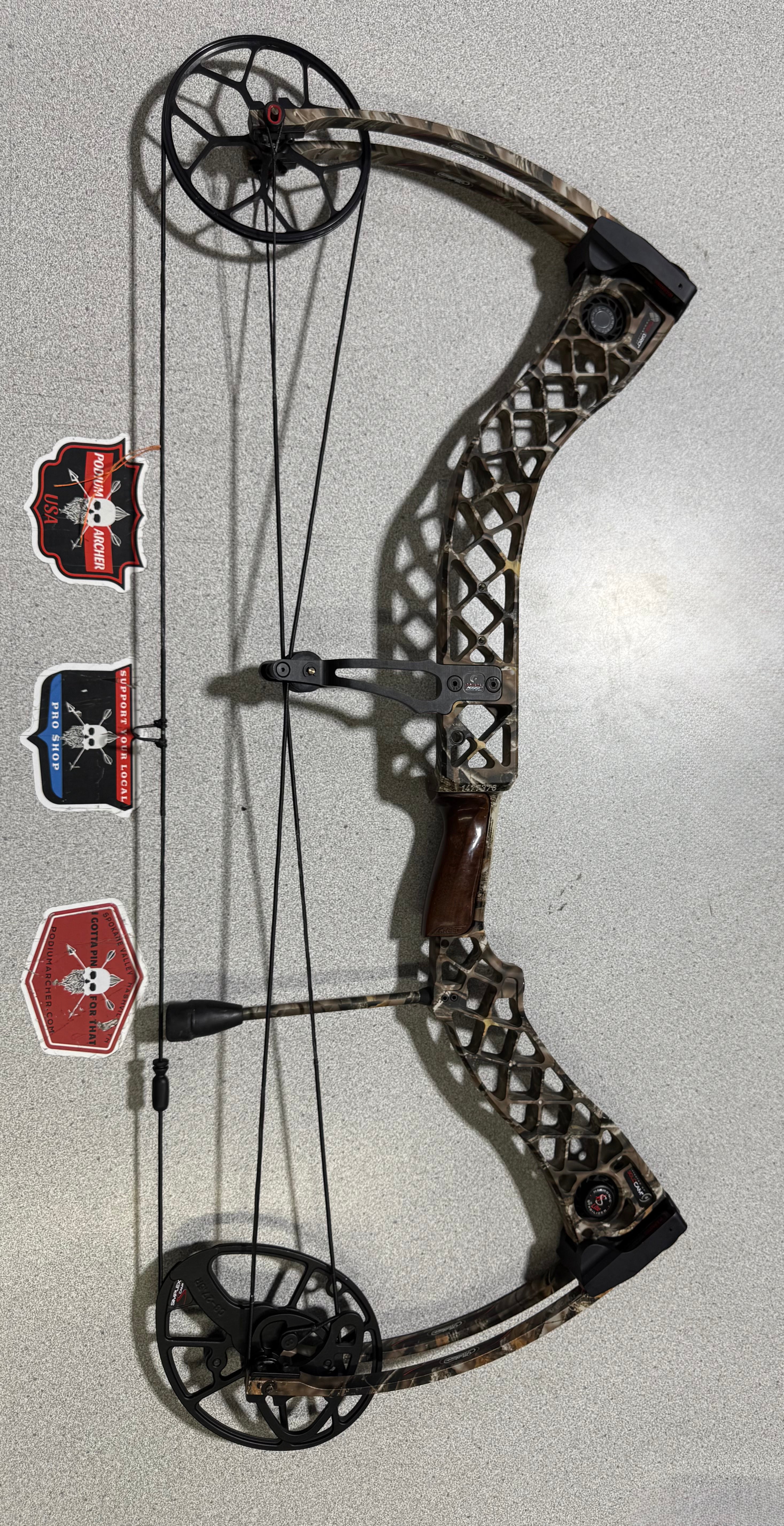 MATHEWS CREED - RH/LOST/70# - #MCRH27570 - 1 - USED BOW!!!! – Podium Archer